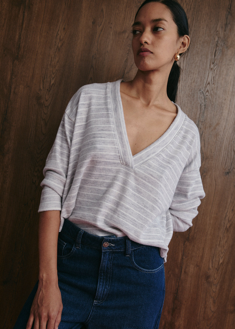 Chompa Petra | Minimal